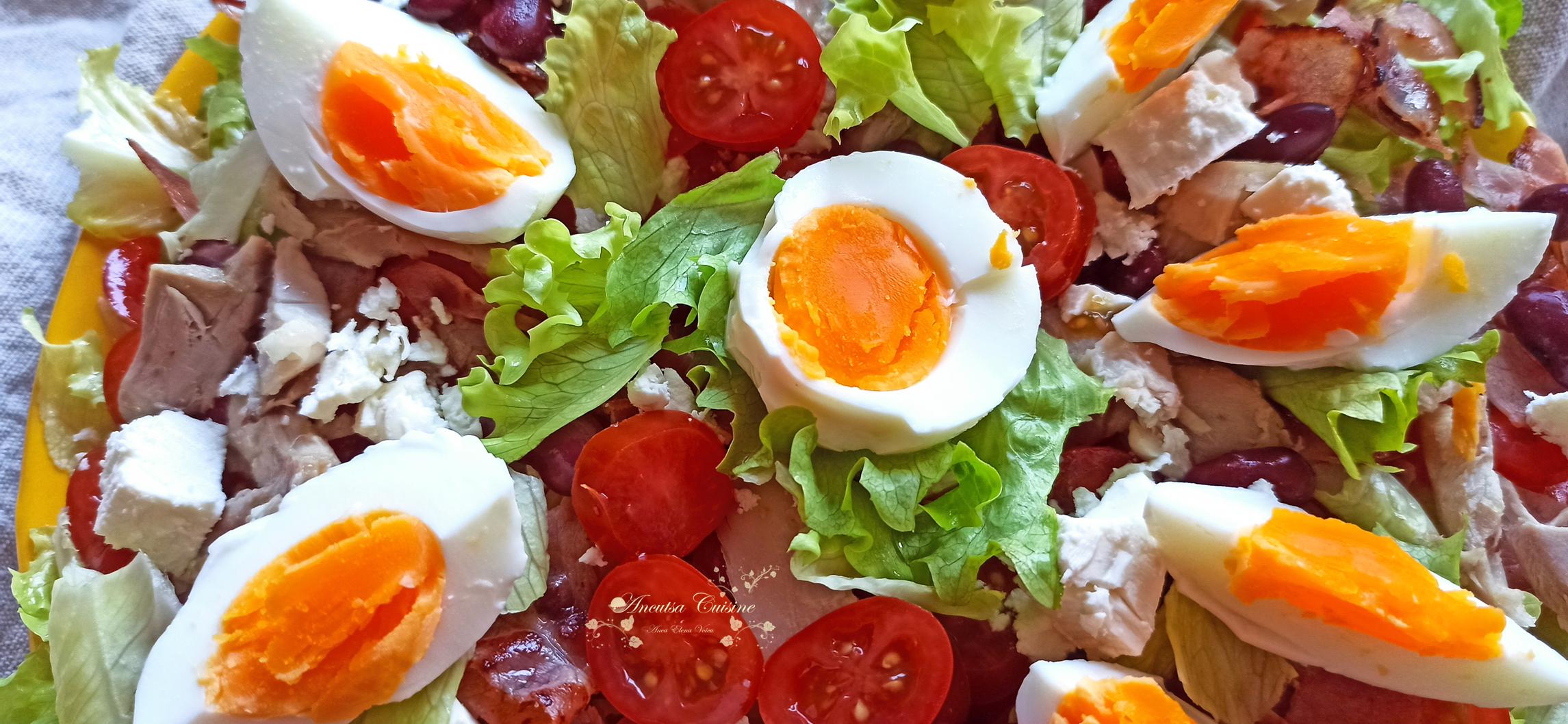 Salată cu pui, ouă și legume | iCooking - pentru bucatarii de acasa